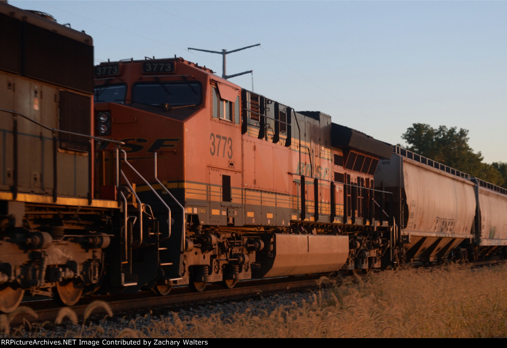BNSF 3773